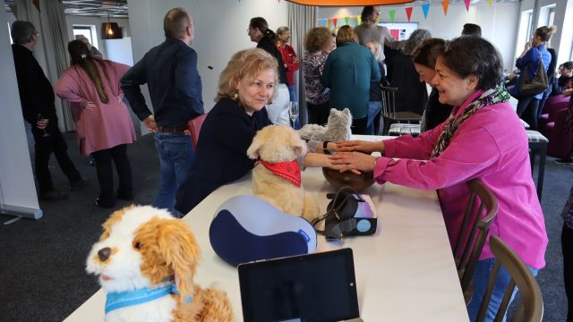 Cosis Zorg Tech Lab geopend › Cosis